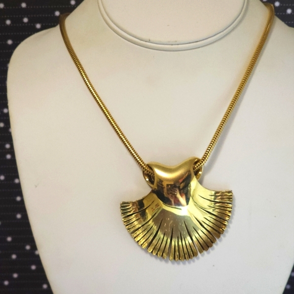 Tortolani Crislu | Jewelry | Tortolani Crislu Shiny Gold Tone Pendant ...